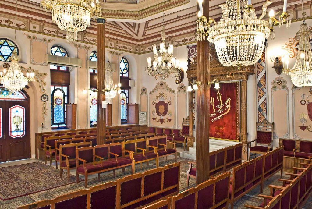 Beth Yaakov Synagogue in Istanbul | Jewish Tours with Eskinazi